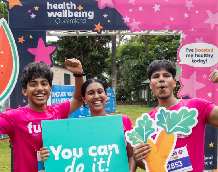 Fun run fills Brisbane with a sea of pink!